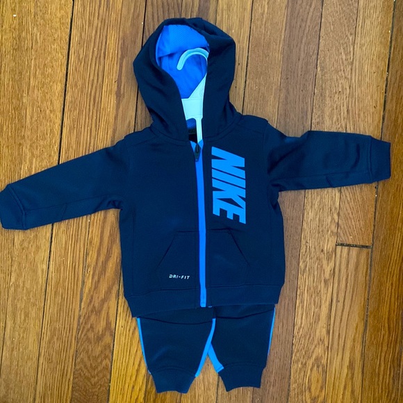 Nike | Matching Sets | Nike 2 Piece Set 3 M Blue And Black | Poshmark